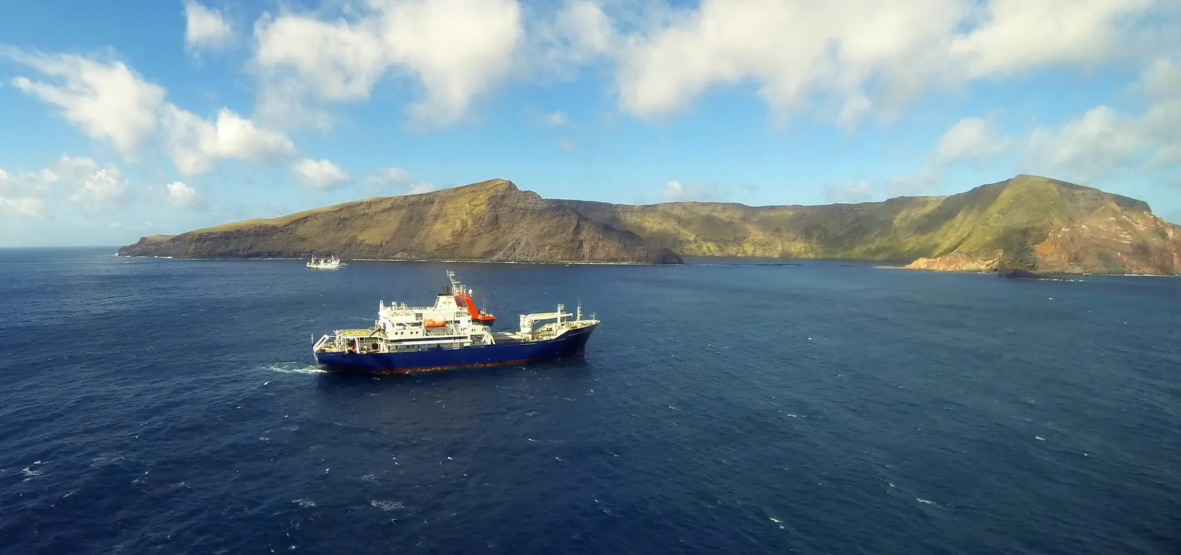 Le Marion Dufresne - Grand explorateur de l'océan Indien | Vendée Globe ...