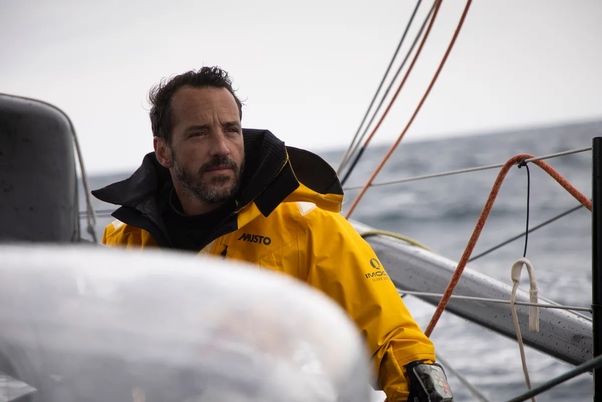 Louis Burton : "I'm going all out for a podium again." | Vendée Globe